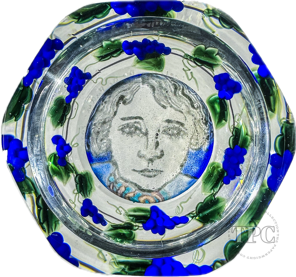 Richard Loesel x Renaud De Putter 2024 Glass Art Paperweight "Colette"
