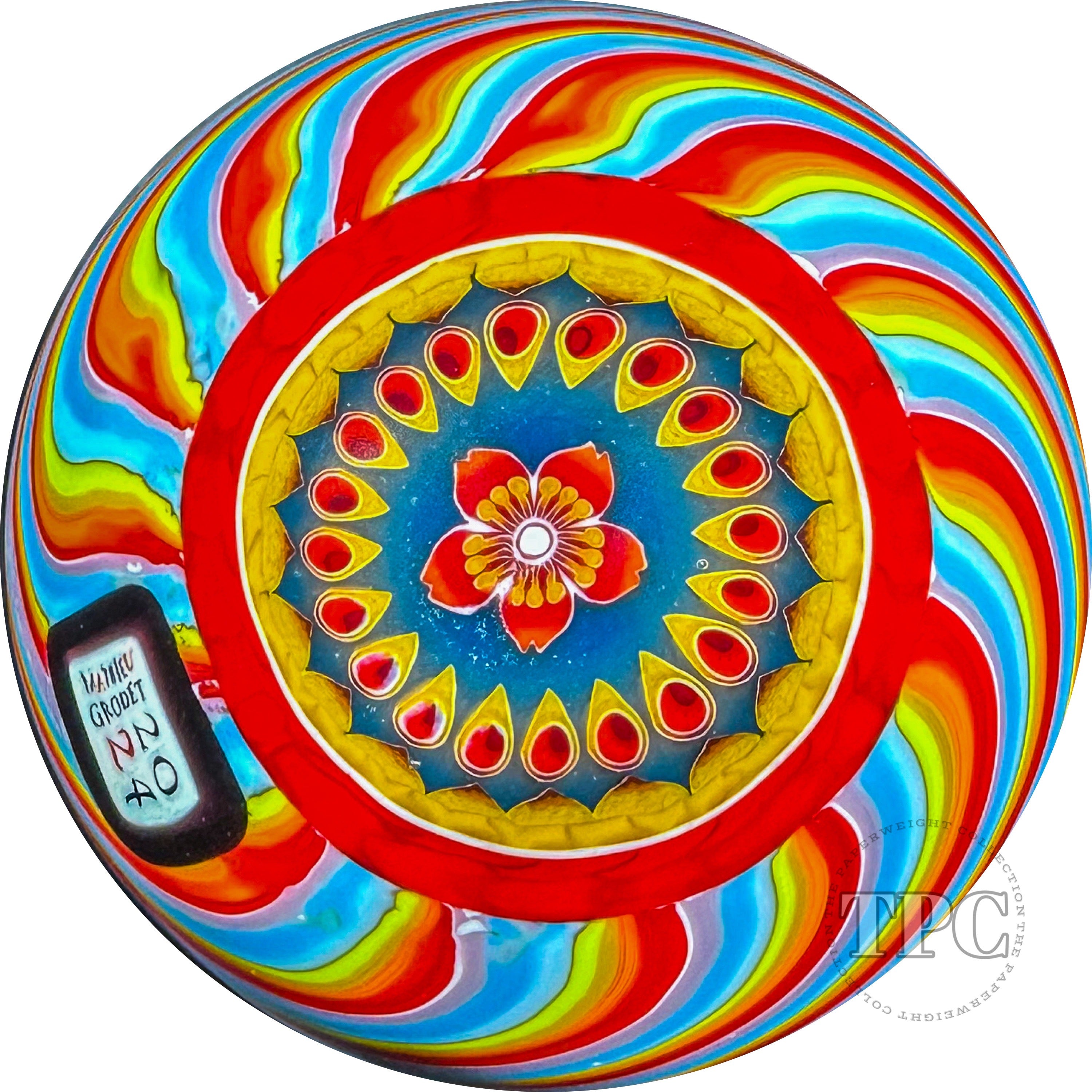 Latest Additions: The Stunning Paperweight Collection Unveiled