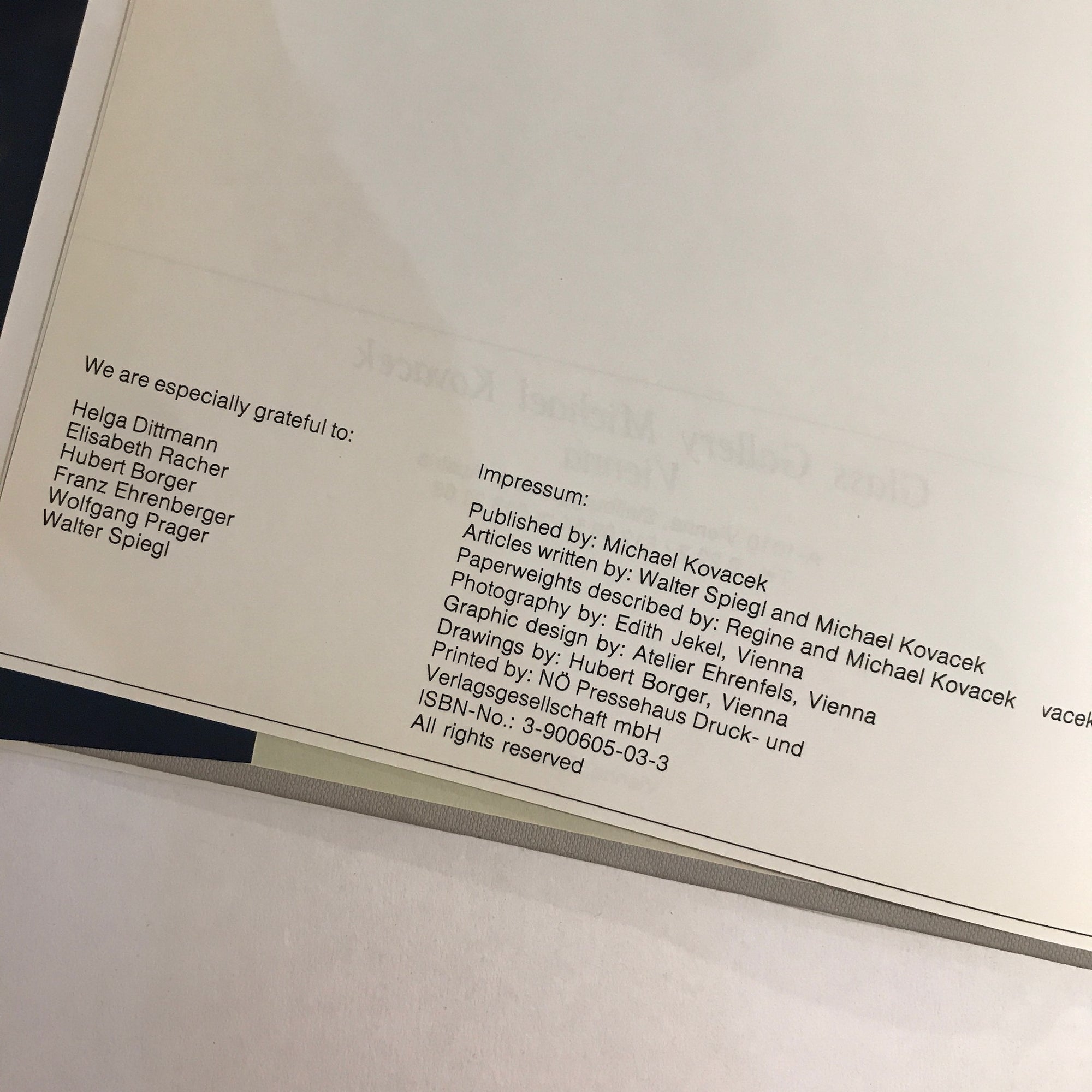 Paperweights Glass Gallery Michael Kovacek Vienna - 1987 Hardcover Ref