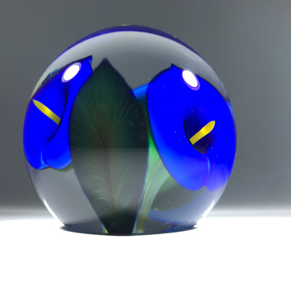 Signed Scott Bayless Lotton Studio Art Glass Blue Calla Lily Paperweig